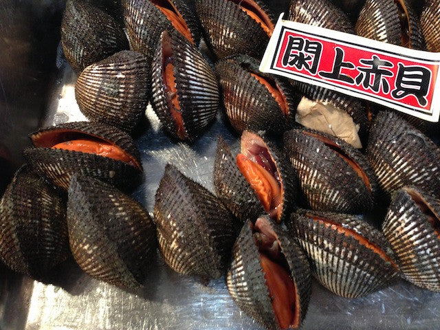 Postcard from Tsukiji: Akagai (Red Clam) – Umami Mart